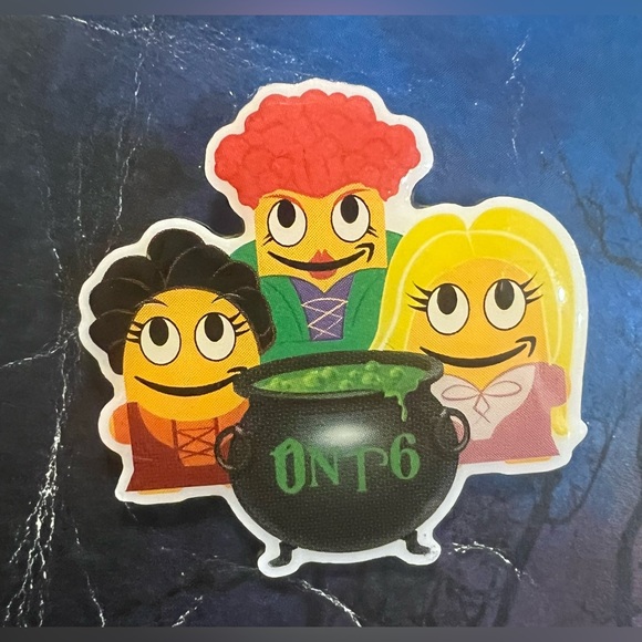 Amazon | Holiday | Amazon Employee Hocus Pocus Peccy Pin | Poshmark